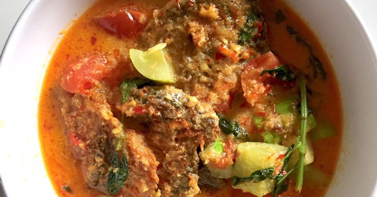 Resep Mujaer Bumbu Kuning Kemangi oleh Yulia Helsi - Cookpad