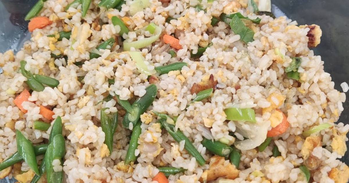 Resep Uncle roger fried rice oleh stephanie prasetyo - Cookpad