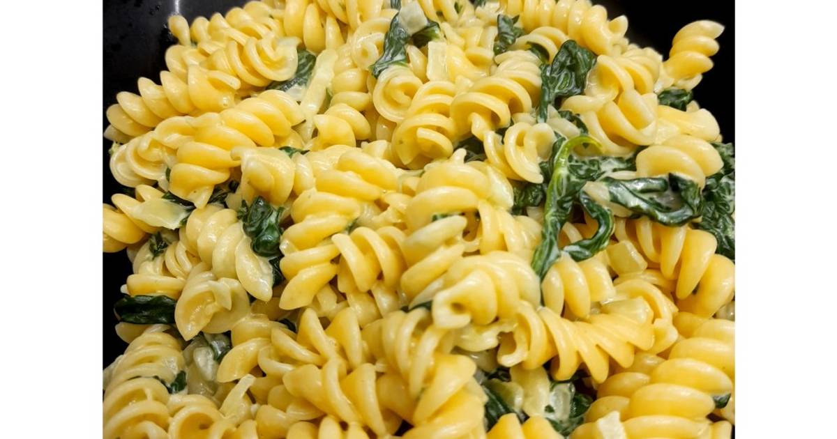 Fideos tirabuzon con salsa de verdura - 82 recetas caseras- Cookpad
