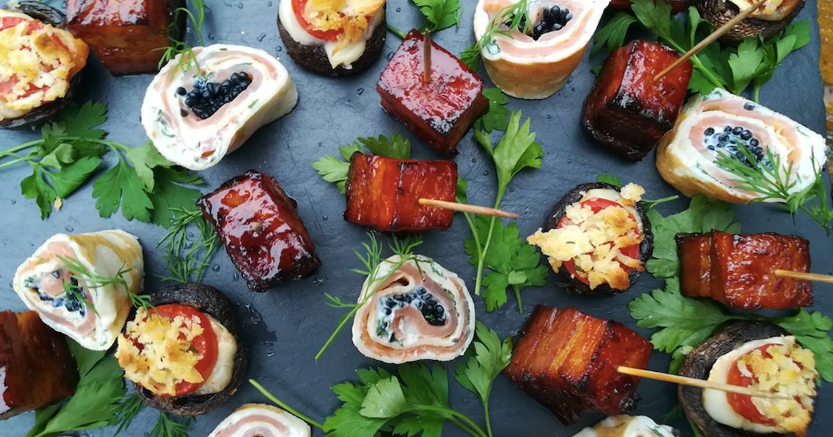 Smoked salmon and caviar pancake canapés Recipe by Uncle Matt's Cookery ...