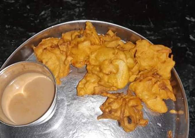 Crispy pakode Recipe by Meenakshi Jagga - Cookpad