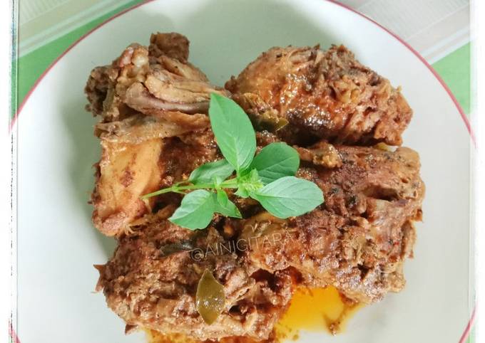Resep Besengek Ayam R.A. Kartini oleh Aini mama 2N 2R - Cookpad