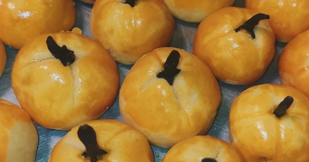 Resep Kue kering bentuk labu oleh Rizka Mulya Mahenri - Cookpad