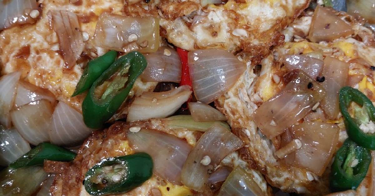 Resep Telur Ceplok Saos Lada Hitam oleh Desta Yusan Kurnia Putri - Cookpad