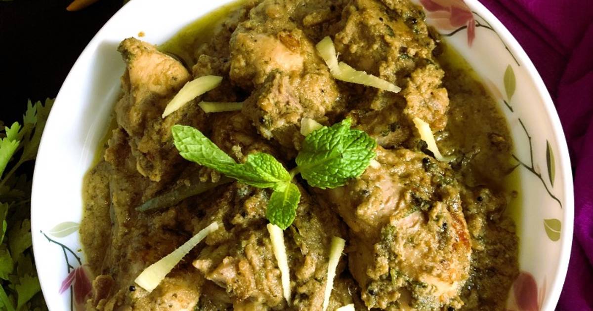 Hariyali Chicken (Green Chicken Curry) Recipe by Bethica Das - Cookpad