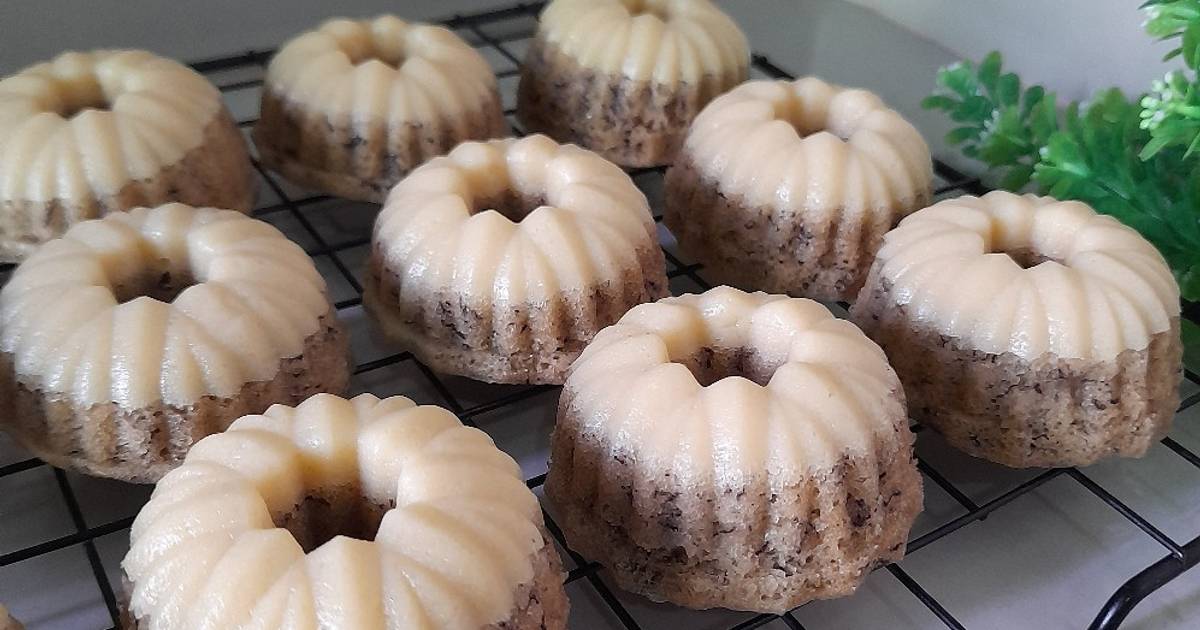 Resep Bolu pisang keju buncit oleh Mommika Kitchen - Cookpad