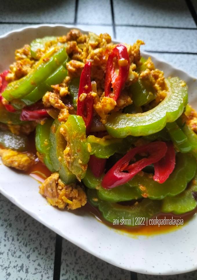 Resipi Peria Goreng Pecah Telur oleh ani skmn - Cookpad