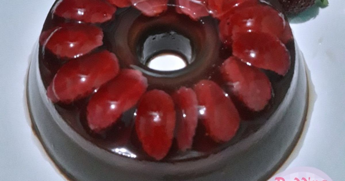 Resep Pudding Coklat Strawberry oleh puteriayu - Cookpad