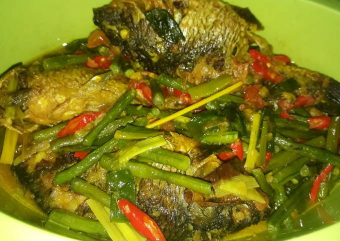 Resep Pesmol ikan mas kacang panjang oleh Nita Susanti - Cookpad Resep Pesmol ikan mas kacang panjang oleh Nita Susanti - Cookpad