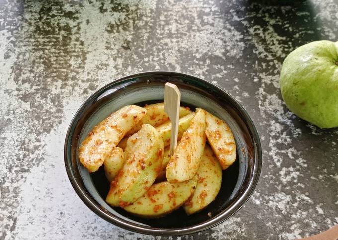 Resep Rujak Bangkok Jambu Kristal oleh Suzanmomduor - Cookpad