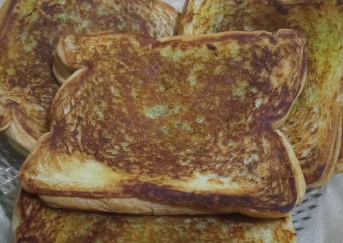 Resep Roti bakar keju mesis krispi oleh Anisa - Cookpad
