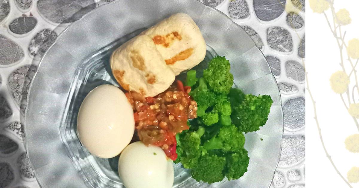 Resep Menu Diet Tanpa Nasi Day 1 | Tahu panggang dan Telor Rebus oleh Lala Nur Fadilah - Cookpad