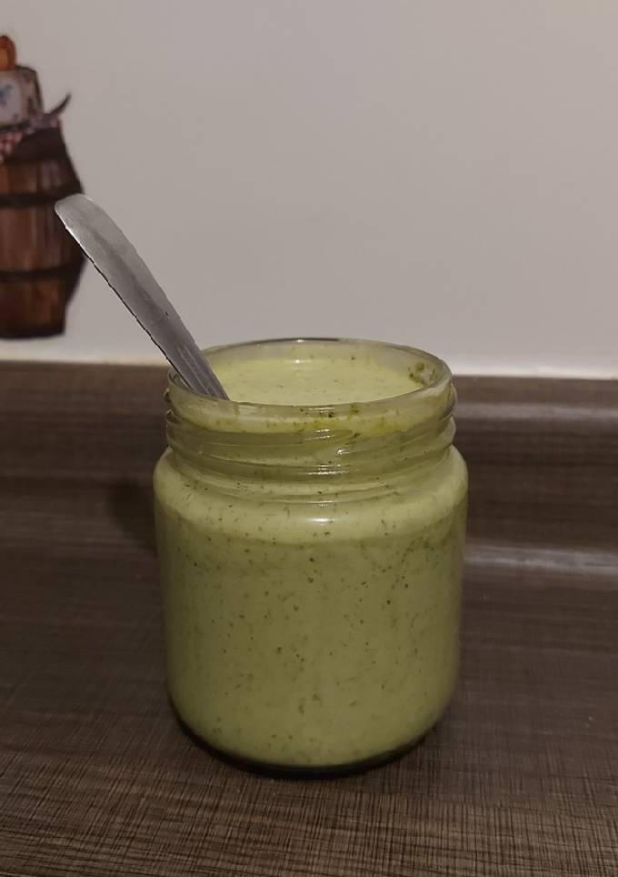 Mayonesa de cilantro Receta de Laura Carvajal Isaza - Cookpad