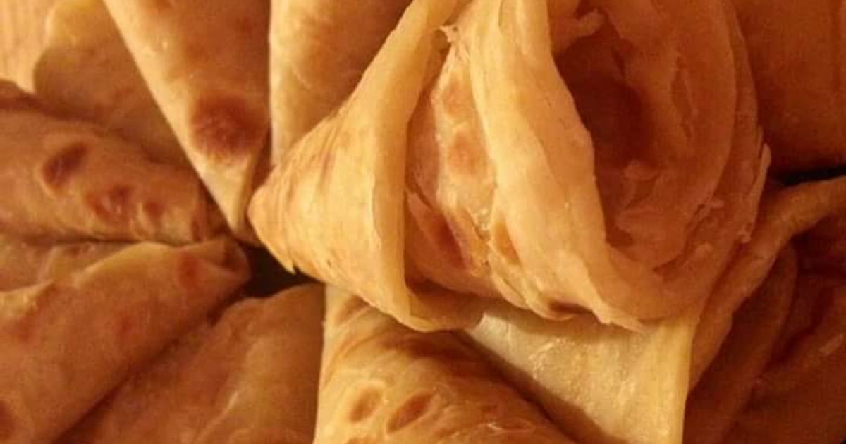 White Flour Chapatis Recipe by Joyce Ng'ong'a - Cookpad