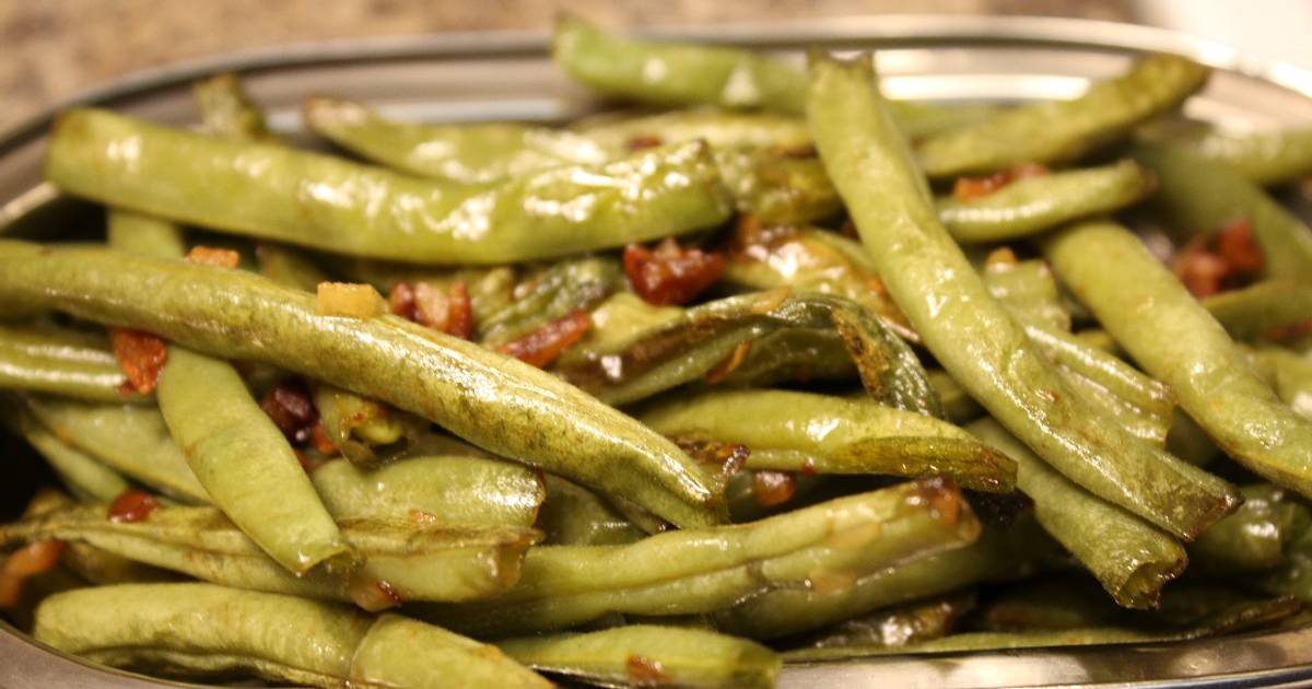 Garlic String Beans Recipe by Priyashii's Kitchen - Cookpad