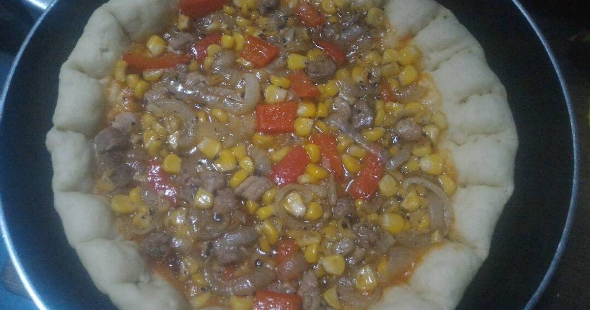 Resep Pizza daging jagung lada hitam teplon #simple oleh Mrs.Lim - Cookpad