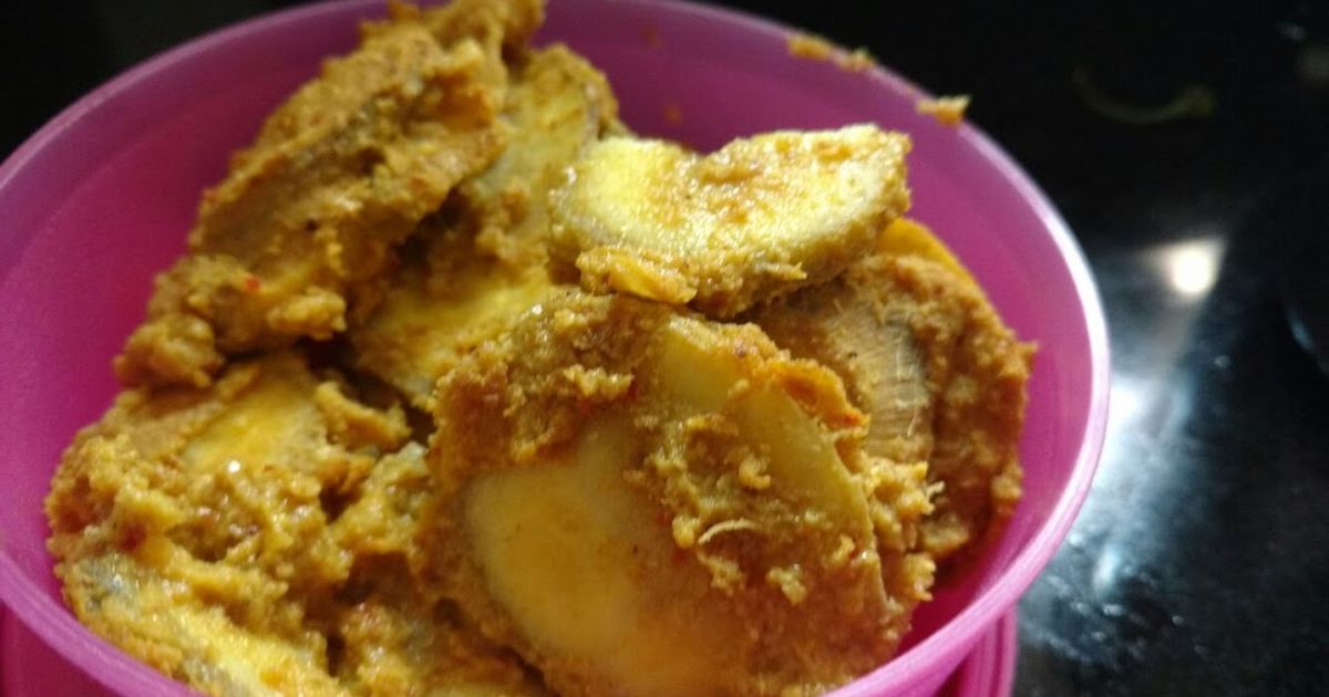 Raw Banana Curry (Vazhakai Curry) Recipe by Pavithra Mani Iyer - Cookpad