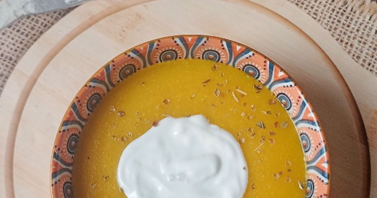Resep Pumpkin Soup (Sup Labu Kuning) oleh Via Vie (Dapur Bunda) - Cookpad