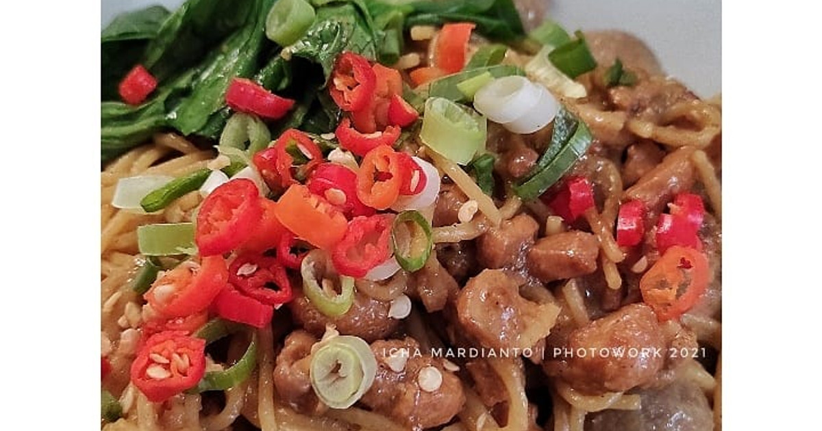 Resep Pasta Donoloyo A.K.A Mie Ayam Spaghetti oleh Icha Mardianto - Cookpad