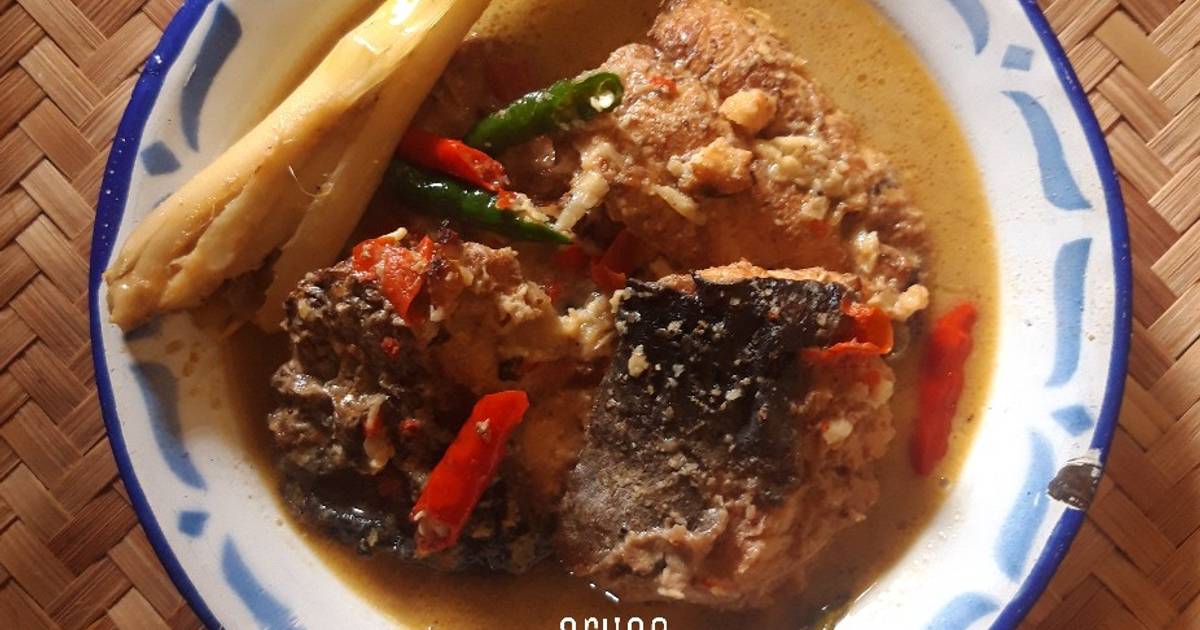 Resep Mangut Ikan Manyung oleh Sri suharyaningsih - Cookpad
