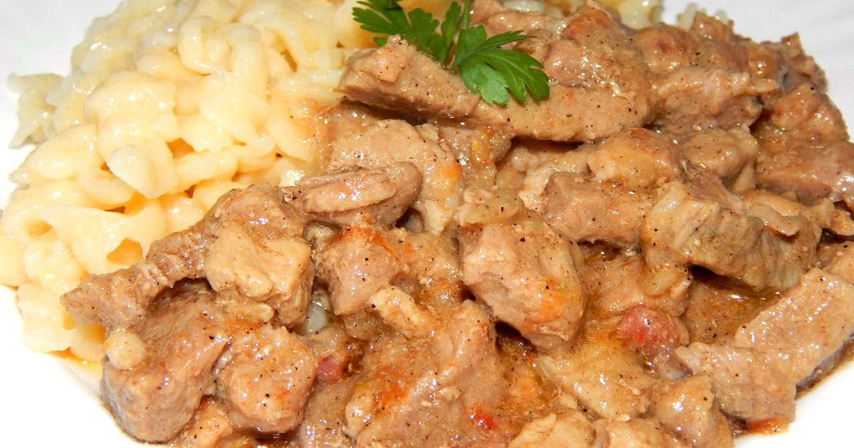 74 egyszerű és finom borsos tokány recept - Cookpad receptek
