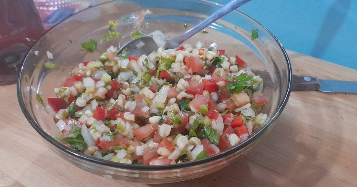 Pebre con mote Receta de Claudia Isabel- Cookpad