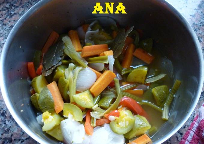 Pickles caseros Receta de GRINGA- Cookpad