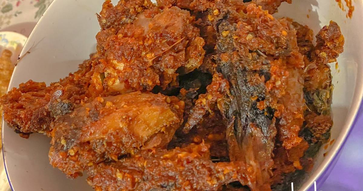 Resep Ikan Asar Saos oleh Leady Vheren Kaawoan - Cookpad