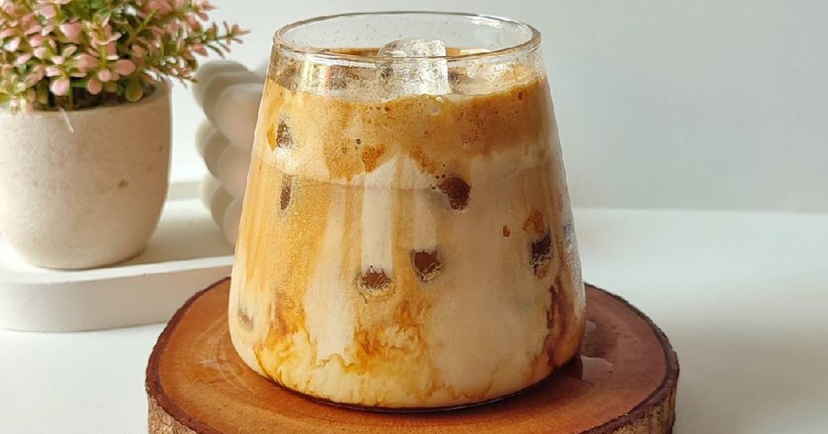 Resep Es Kopi Susu Caramel oleh Rahayu Sartika Br. Sembiring - Cookpad
