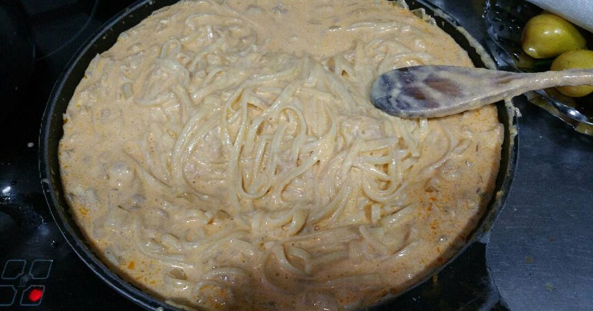 Tallarines Con Salsa De Atún, Cebolla Y Philadelphia Receta de Laura ...