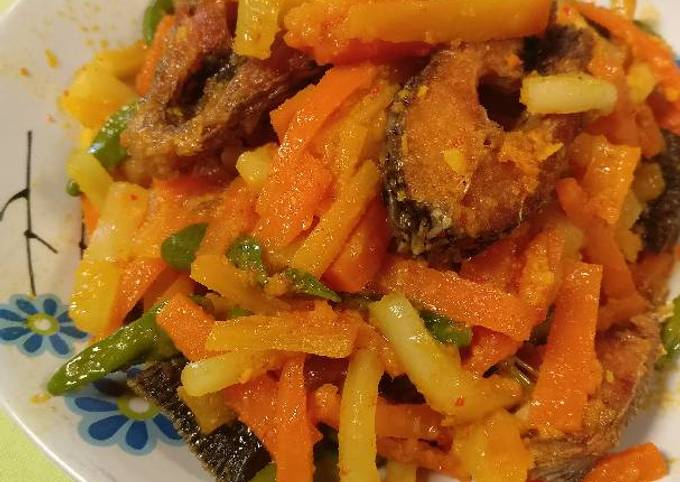 Resep Ikan Nila Acar Kuning oleh Sylvia Kangdra - Cookpad