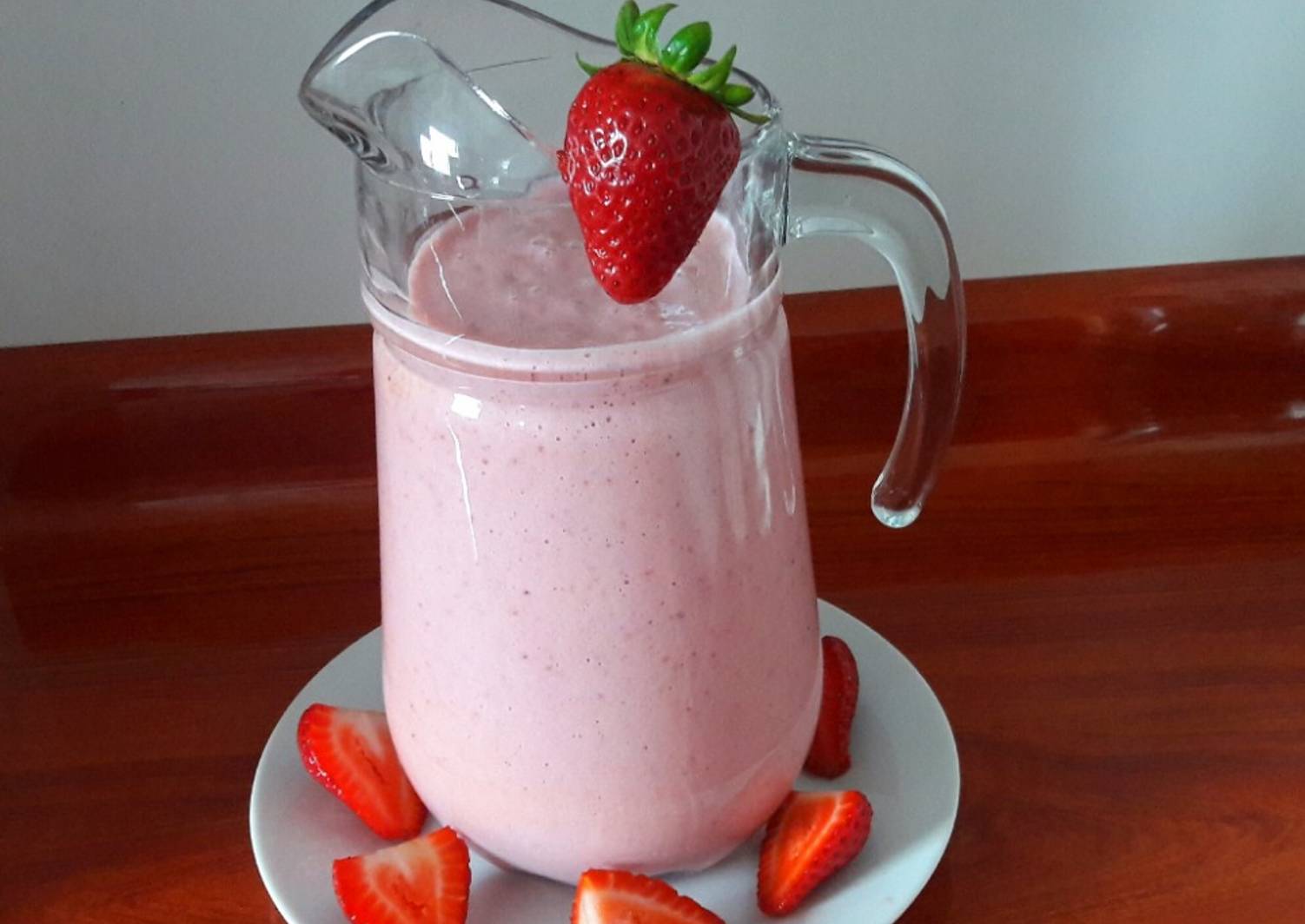 Licuado de fresa con leche 🍓⚱ Receta de Doris Jaime- Cookpad