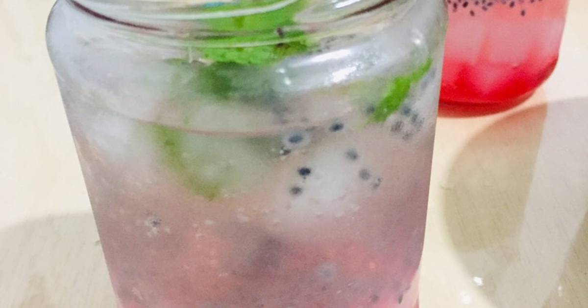 Resep Cocopandan Mint Squash oleh Olivia - Cookpad