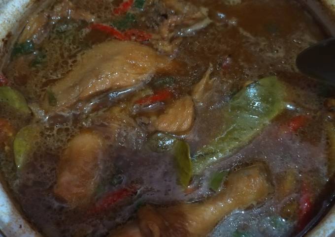 Resep Semur Ayam Kecap oleh Dapur Que - Cookpad