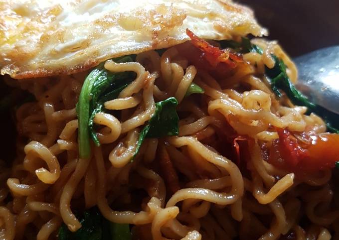 Resep Mi goreng jawa oleh Qanitah Amar2 - Cookpad