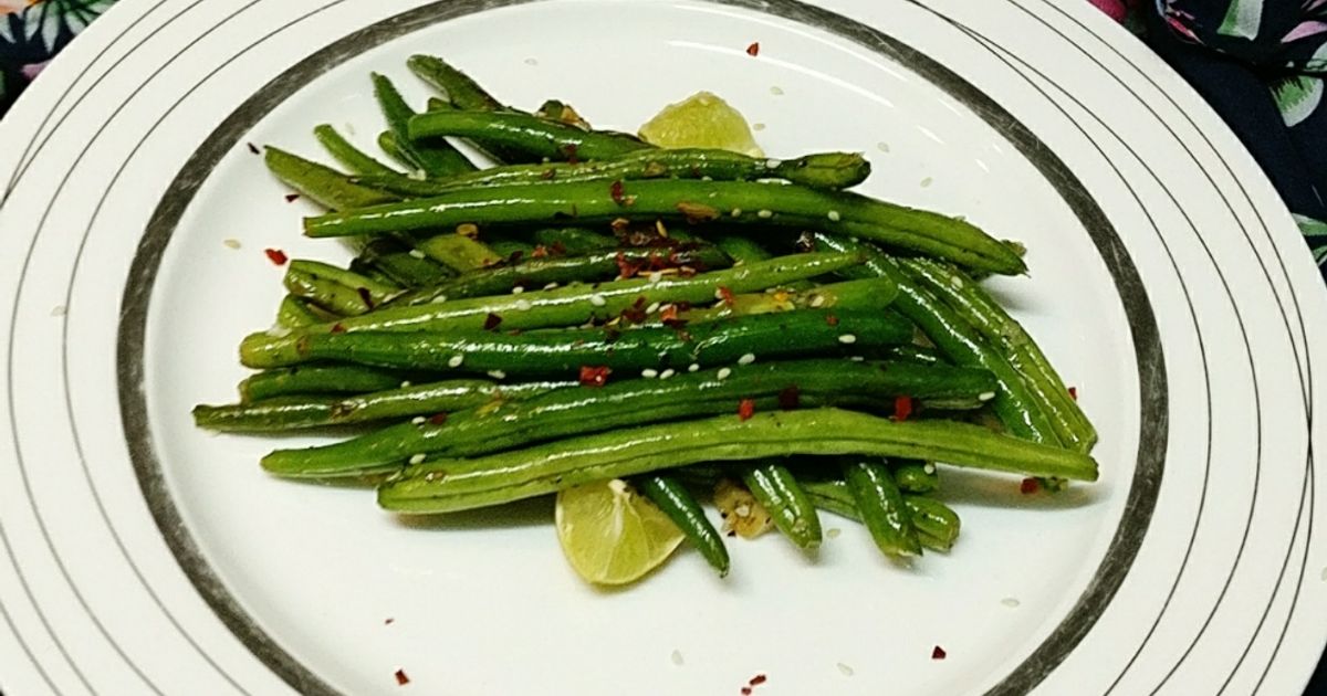 Buttery Sautéed French Beans With Sesame Seeds Recipe by Sanchita ...