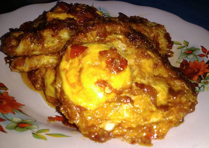 Resep Telur ceplok cabe oleh fanidaa - Cookpad