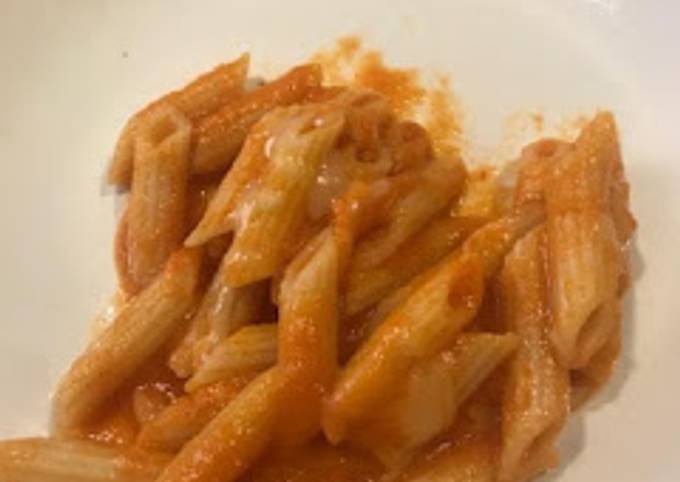 Pasta con chile guajillo Receta de Mercedes Cossío- Cookpad