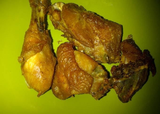 Resep AyAm GOreng bUmBU Kuning oleh windanda - Cookpad