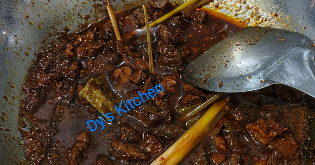 Resep Semur Daging Sapi oleh Dy's Kitchen - Cookpad