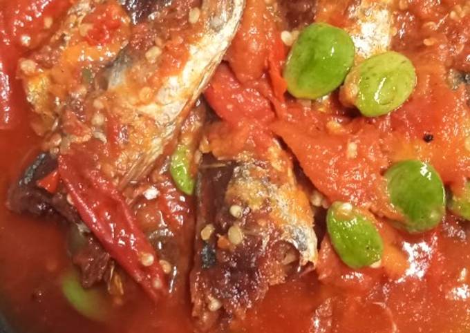 Resep Ikan pindang masak sambel pete oleh Aisyah - Cookpad