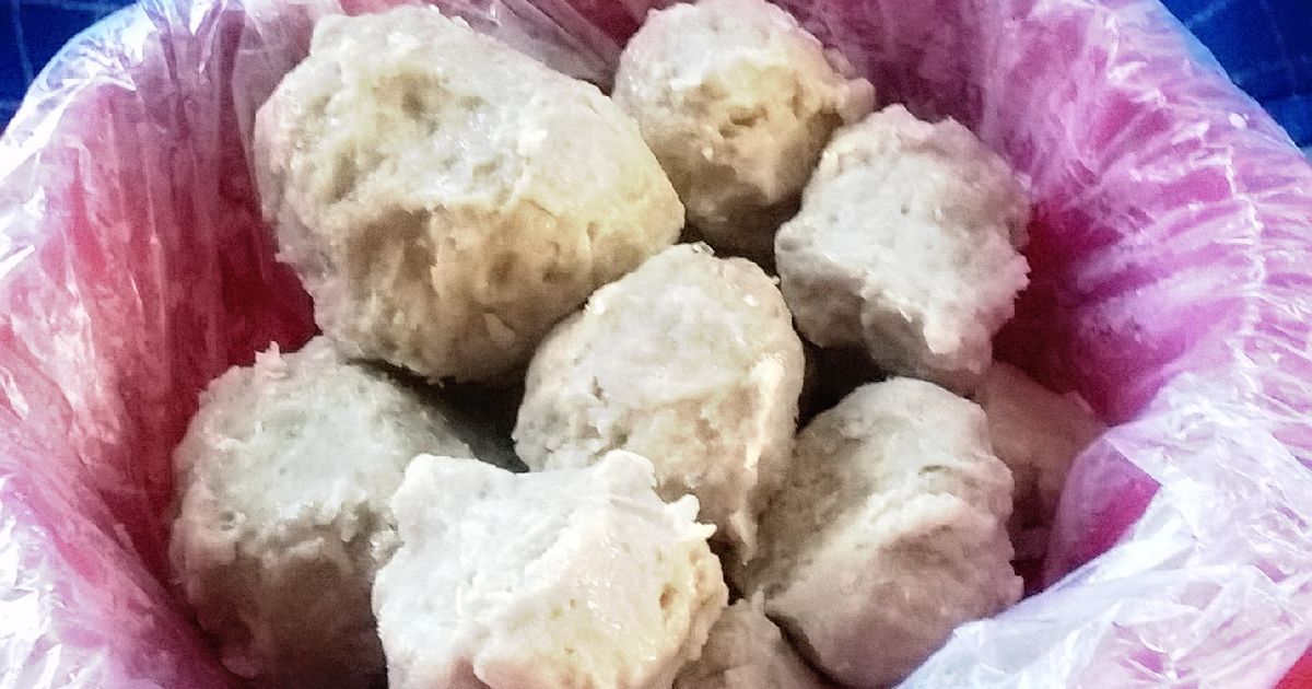 Resep Bakso Daging Sekilo oleh Diana Endri Rosisca - Cookpad