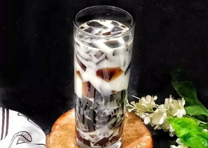 Resep Es Lumut Cincau oleh farida Sulthan 🇮🇩 (IG. Malika02782) - Cookpad