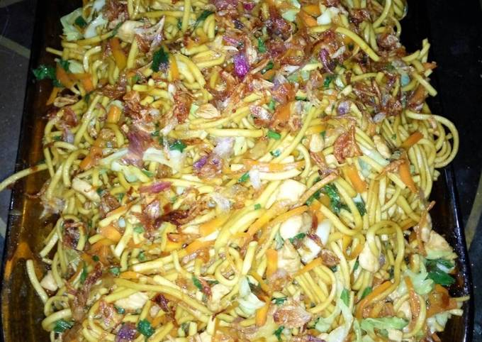 Resep Mie chinese rasa juara oleh Santi09 - Cookpad