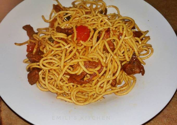 Resep Mie Sapi Lada Hitam oleh Emili's Kitchen - Cookpad