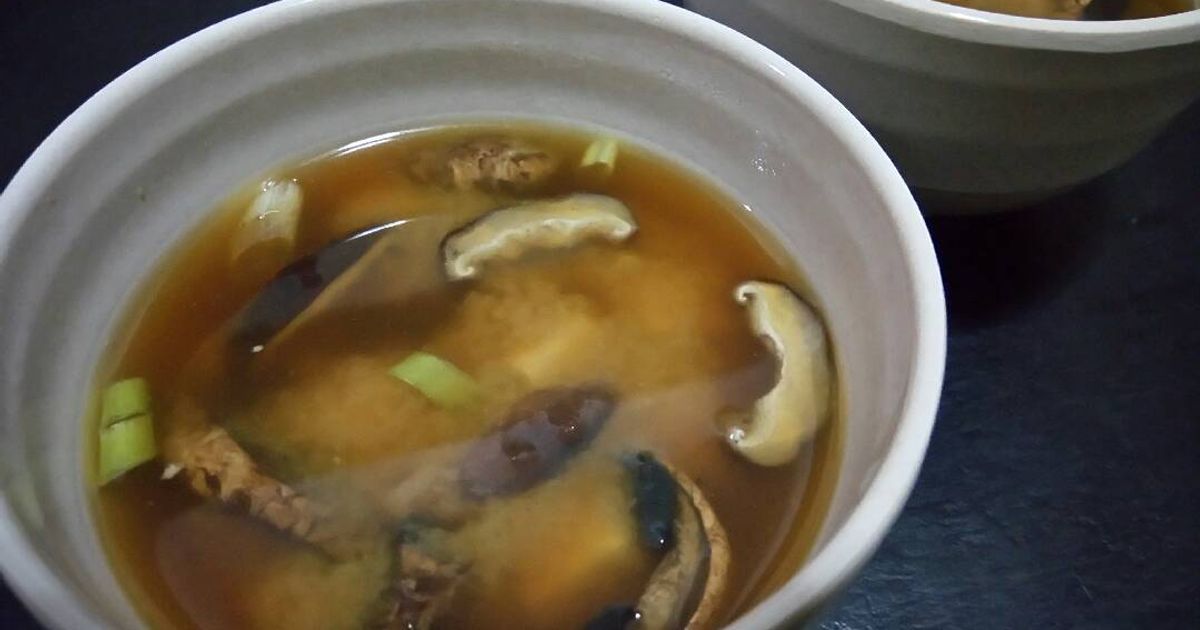 Resep Miso Soup With Tofu And Mushrooms (Sup Miso Tahu Jamur) oleh wina ...