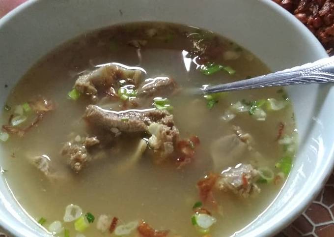 Resep Sop tulang sapi oleh Iis Idris - Cookpad
