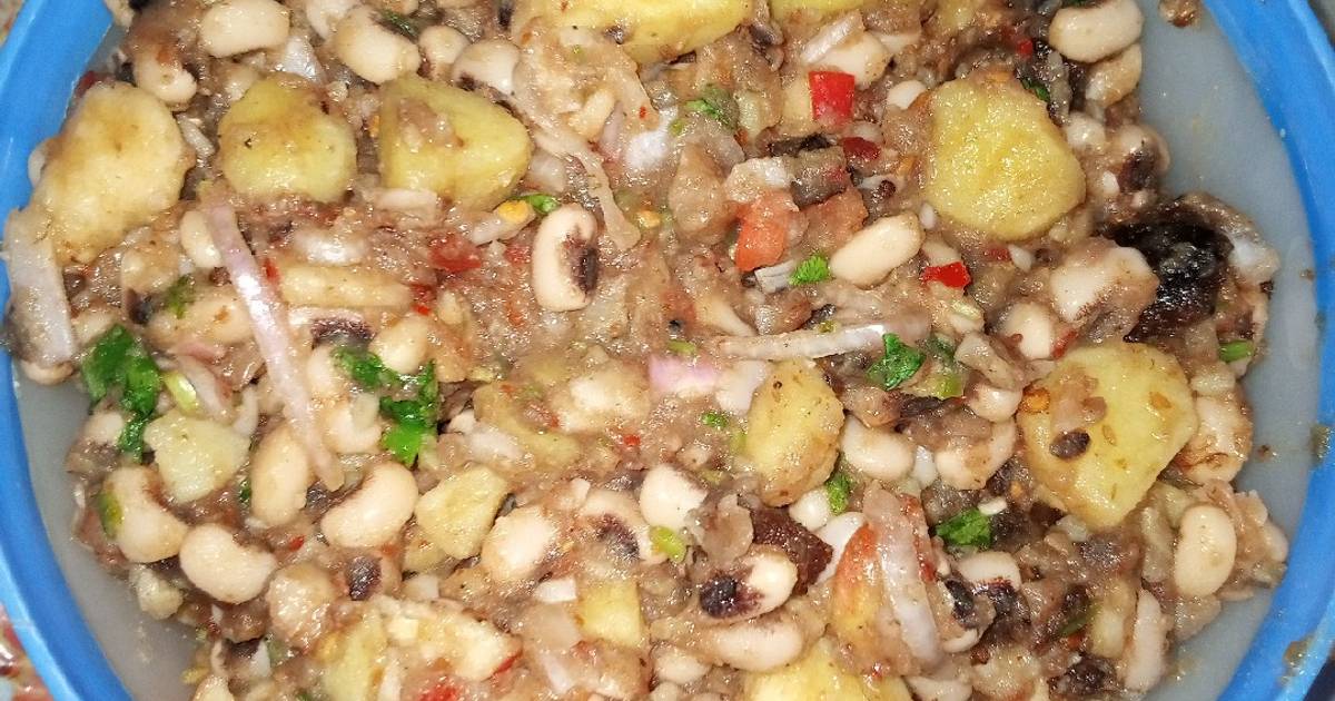 Lobia Chat Recipe by Asma Faryal Khan - Cookpad