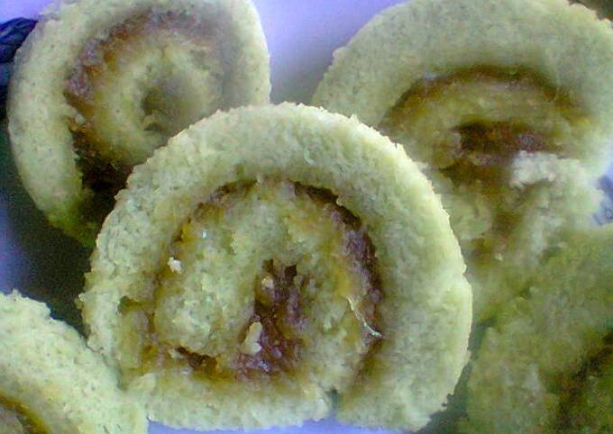 Resep Bolu Gulung Pandan irit oleh Rani Rahmawati - Cookpad Resep Bolu Gulung Pandan irit oleh Rani Rahmawati - Cookpad
