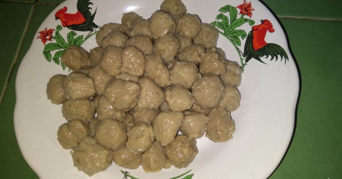 Resep Bakso Daging Sapi Homemade oleh Stefani Ardiana - Cookpad